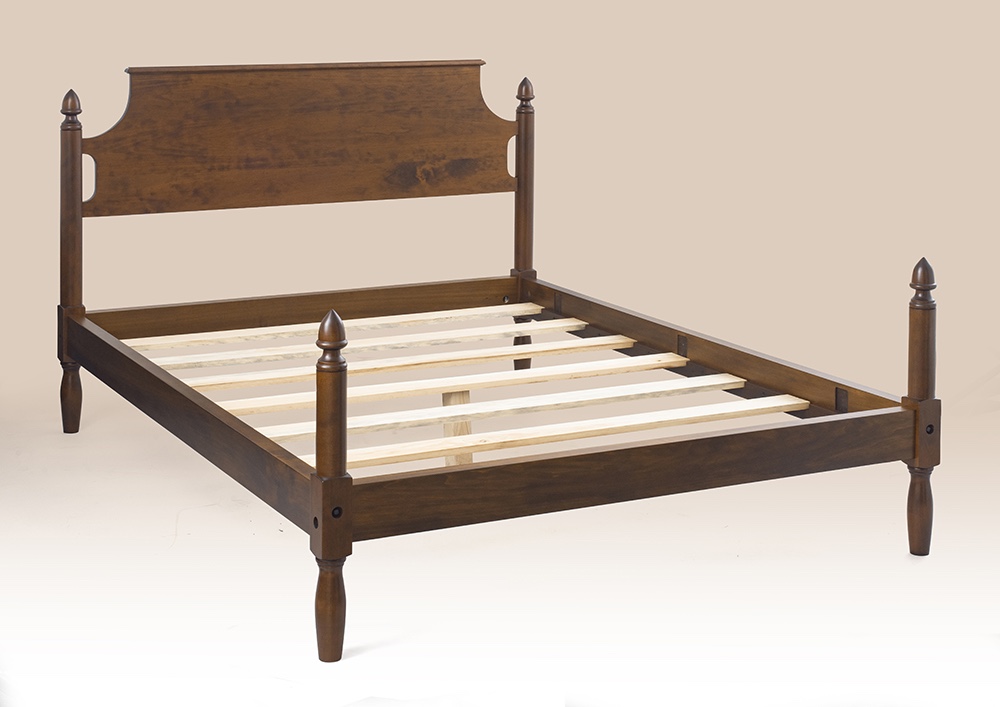 Beds in Country, Shaker, Colonial and Early American Style Designs
